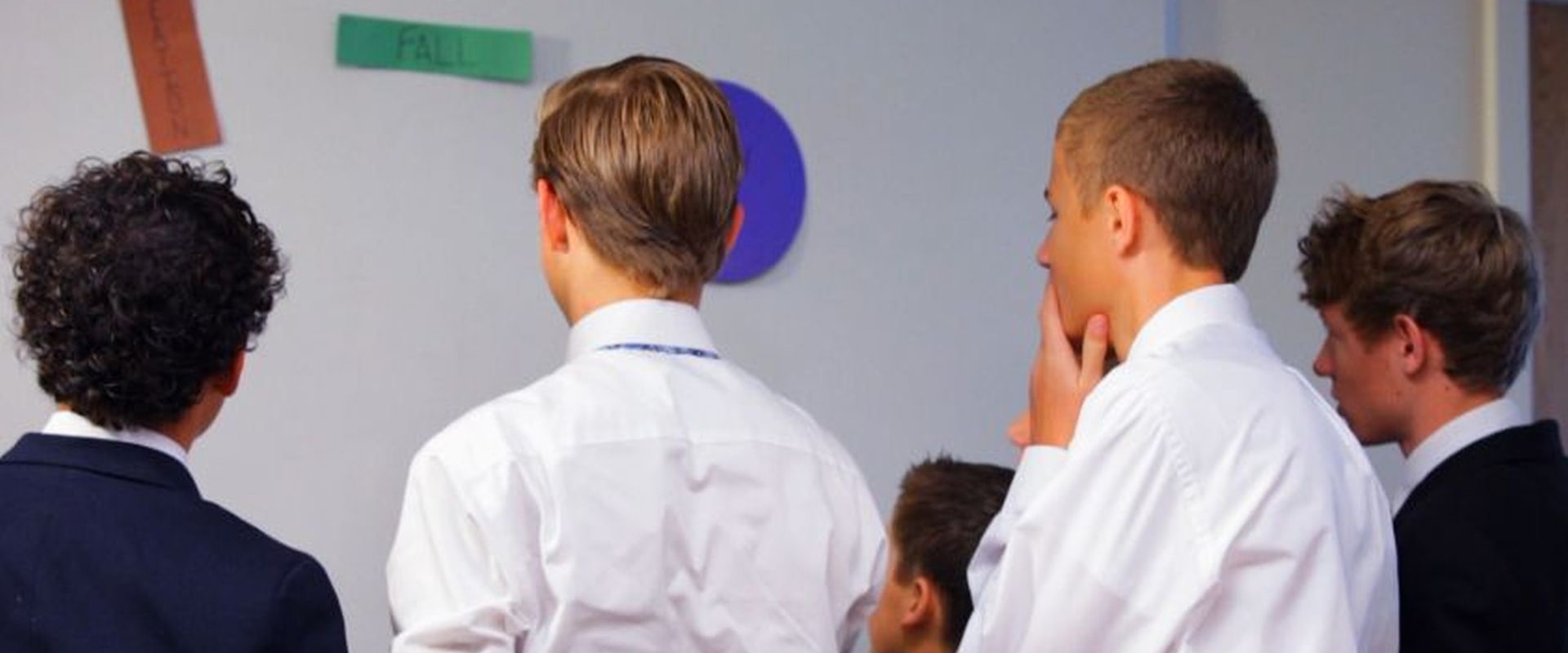 Using Visuals and Audio Aids in the Classroom